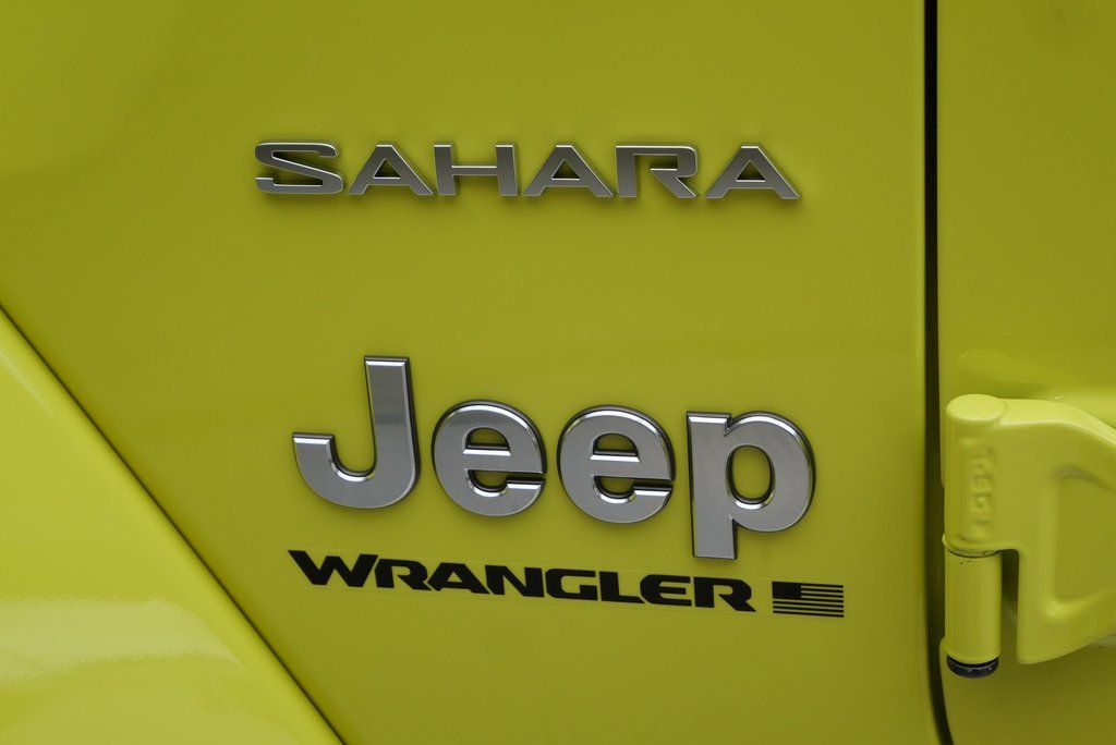 Jeep Wrangler Sahara Logo