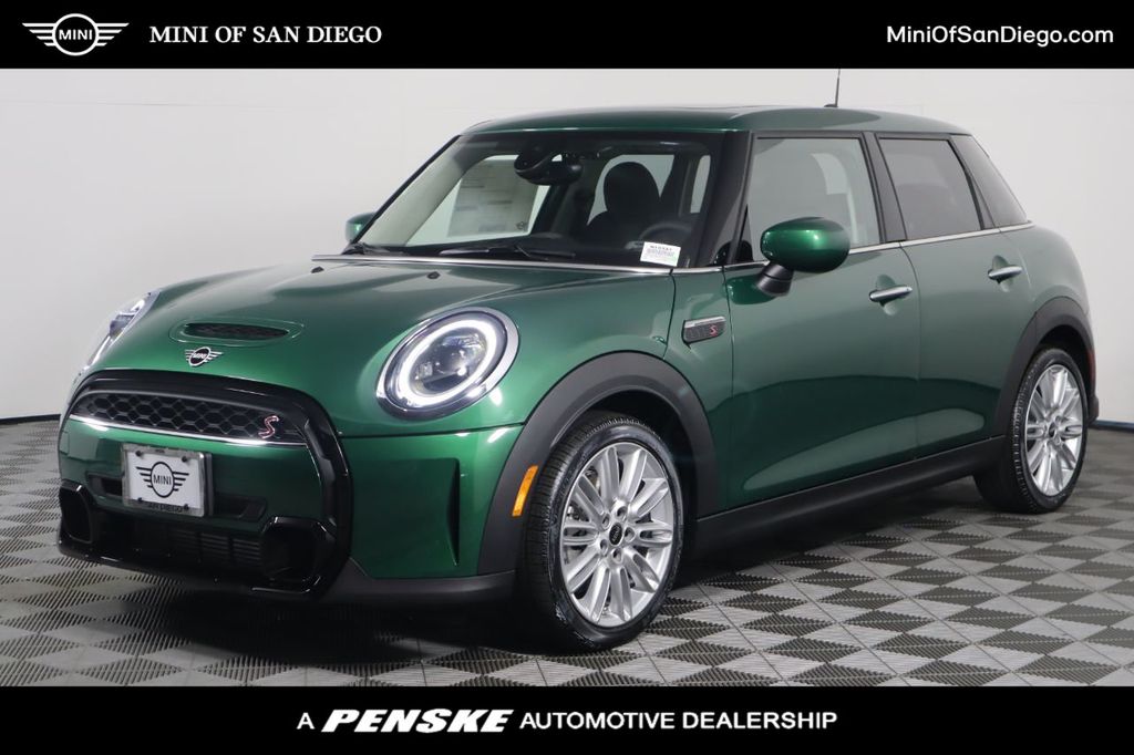 2024 New MINI Cooper Hardtop 4 Door Cooper S FWD at PenskeCars.com ...