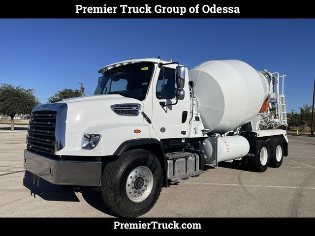 2025 New FREIGHTLINER 114SD 114SD PLUS at Premier Truck Group Serving U ...