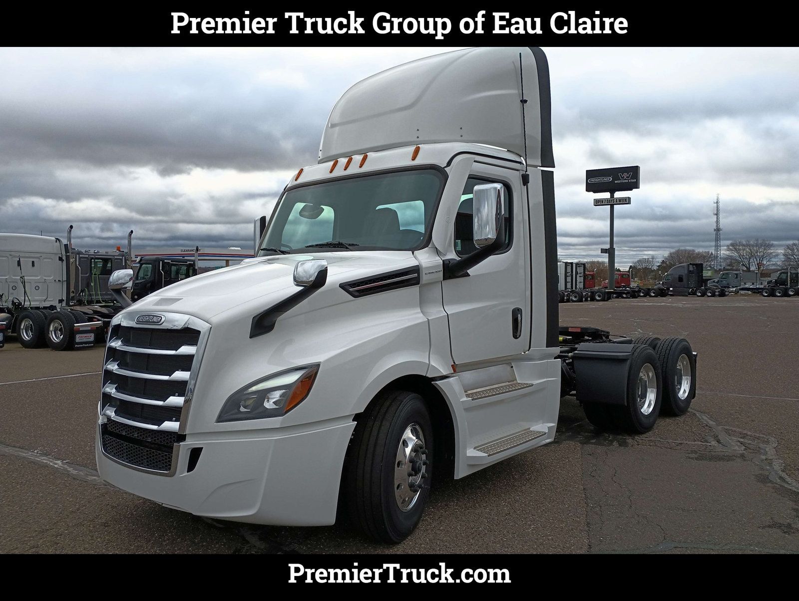 2025 FREIGHTLINER Cascadia PT126DC Not Specified for Sale Eau Claire ...