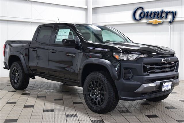 2026 Chevrolet Colorado Crew Cab Short Box 4-Wheel Drive Trail Boss ...