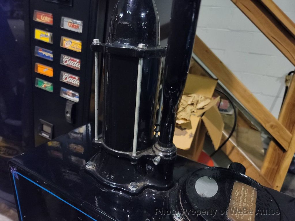 1940 Used Standard Oil Lubester For Sale at WeBe Autos Serving Long ...