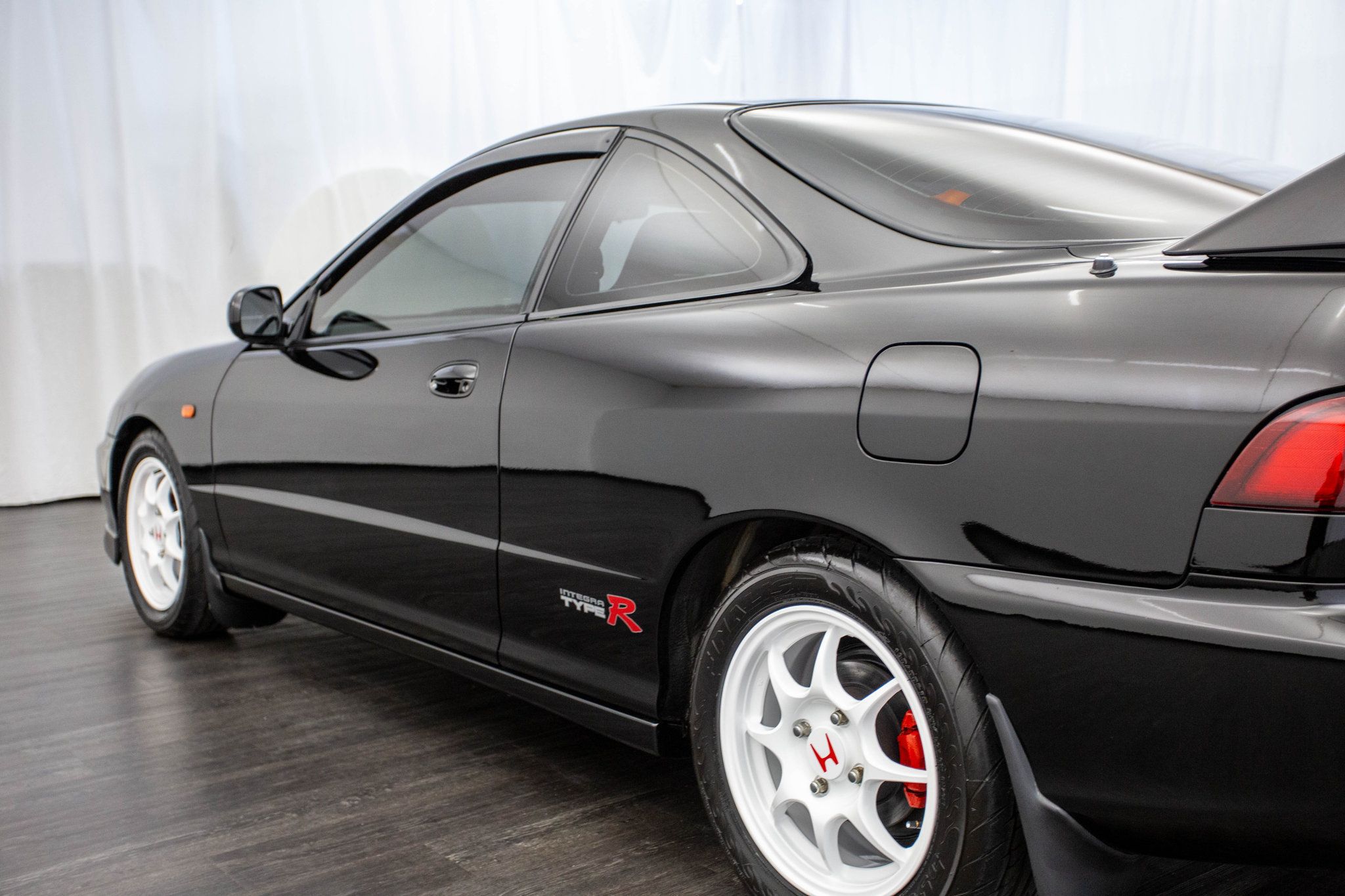 1997 Used Honda Integra 2dr Coupe Type R at Cosmo Motors Serving ...