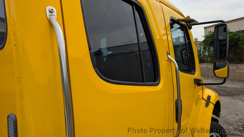 2006 Used Freightliner M2106 Sport Hauler at WeBe Autos Serving Long ...