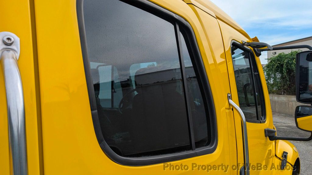 2006 Used Freightliner M2106 Sport Hauler at WeBe Autos Serving Long ...