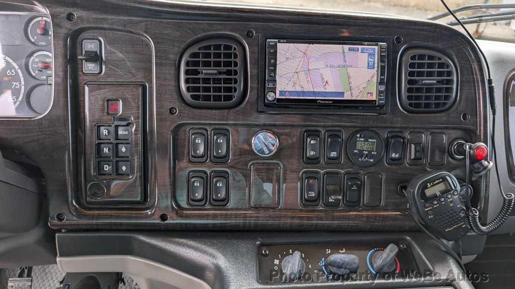 2006 Used Freightliner M2106 Sport Hauler at WeBe Autos Serving Long ...