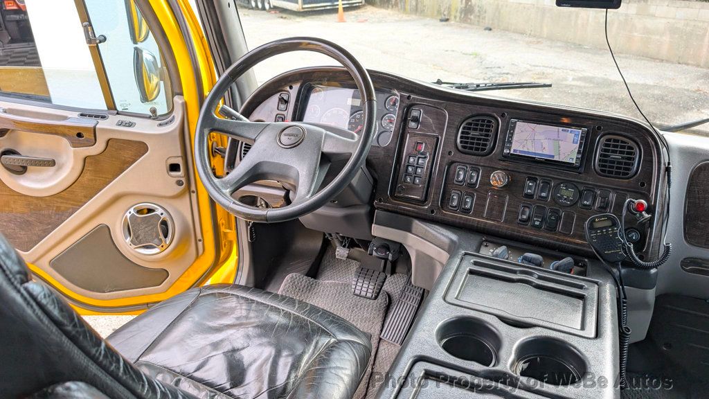 2006 Used Freightliner M2106 Sport Hauler at WeBe Autos Serving Long ...
