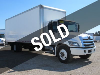 26 Foot New and Used Box Trucks for Sale | Dallas Fort Worth IP Truck