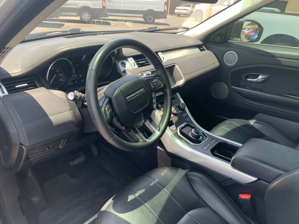 Range Rover Evoque 4 Door Interior