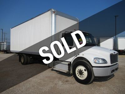 26 Foot New and Used Box Trucks for Sale | Dallas Fort Worth IP Truck