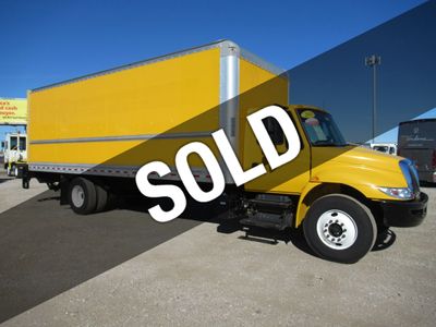 26 Foot New and Used Box Trucks for Sale | Dallas Fort Worth IP Truck