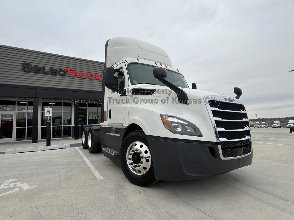 2020 Used FREIGHTLINER Cascadia PT126DC at Premier Truck Group Serving ...