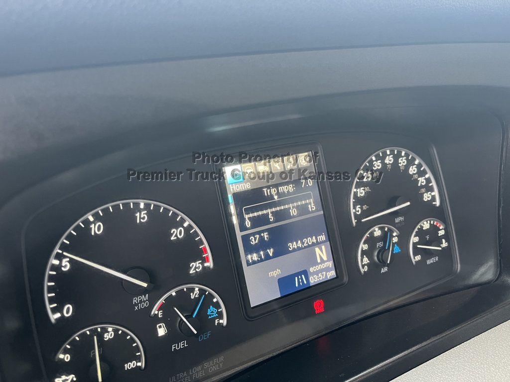 2020 Used FREIGHTLINER Cascadia PT126DC at Premier Truck Group Serving ...