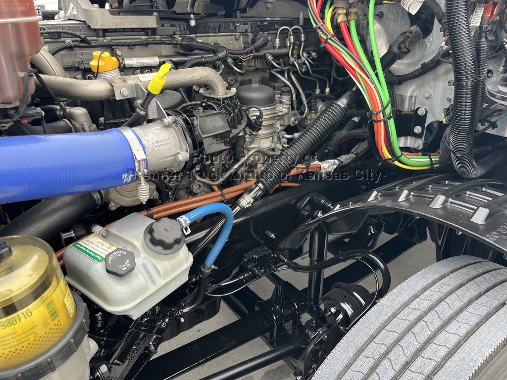 2020 Used FREIGHTLINER Cascadia PT126DC at Premier Truck Group Serving ...