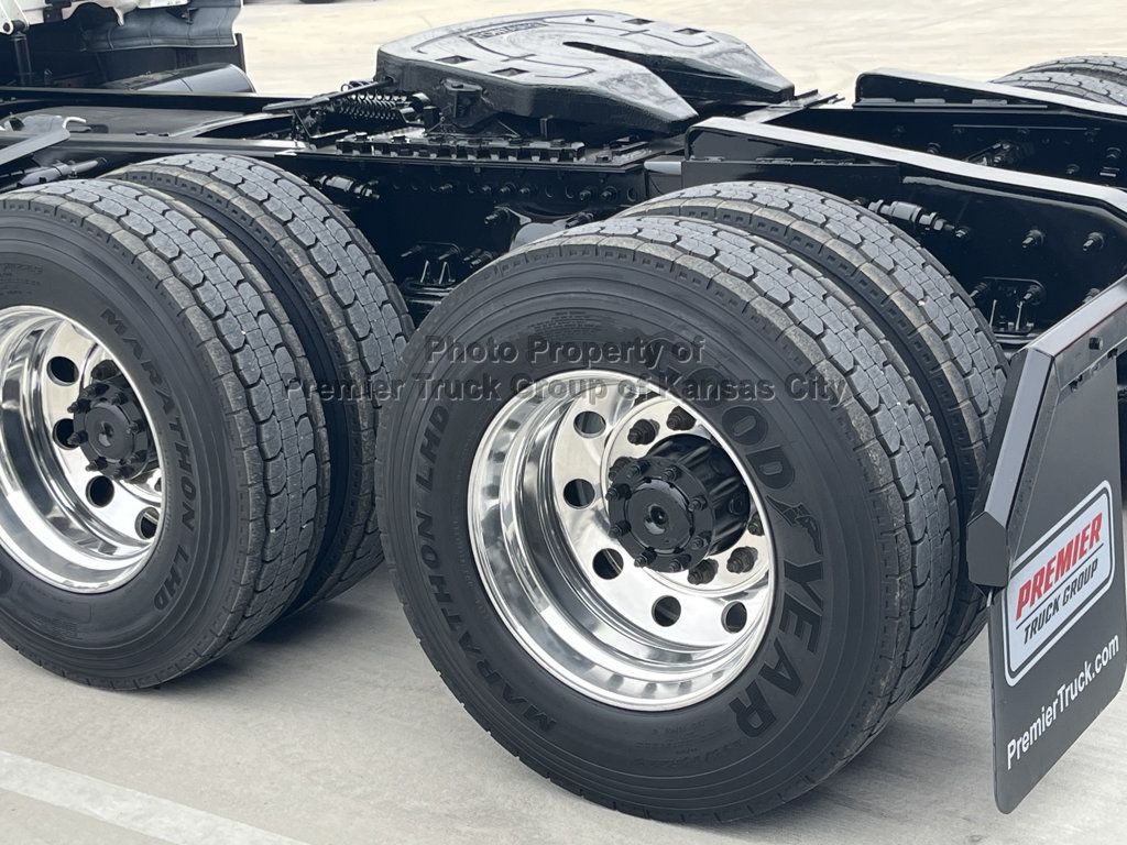 2020 Used FREIGHTLINER Cascadia PT126DC at Premier Truck Group Serving ...