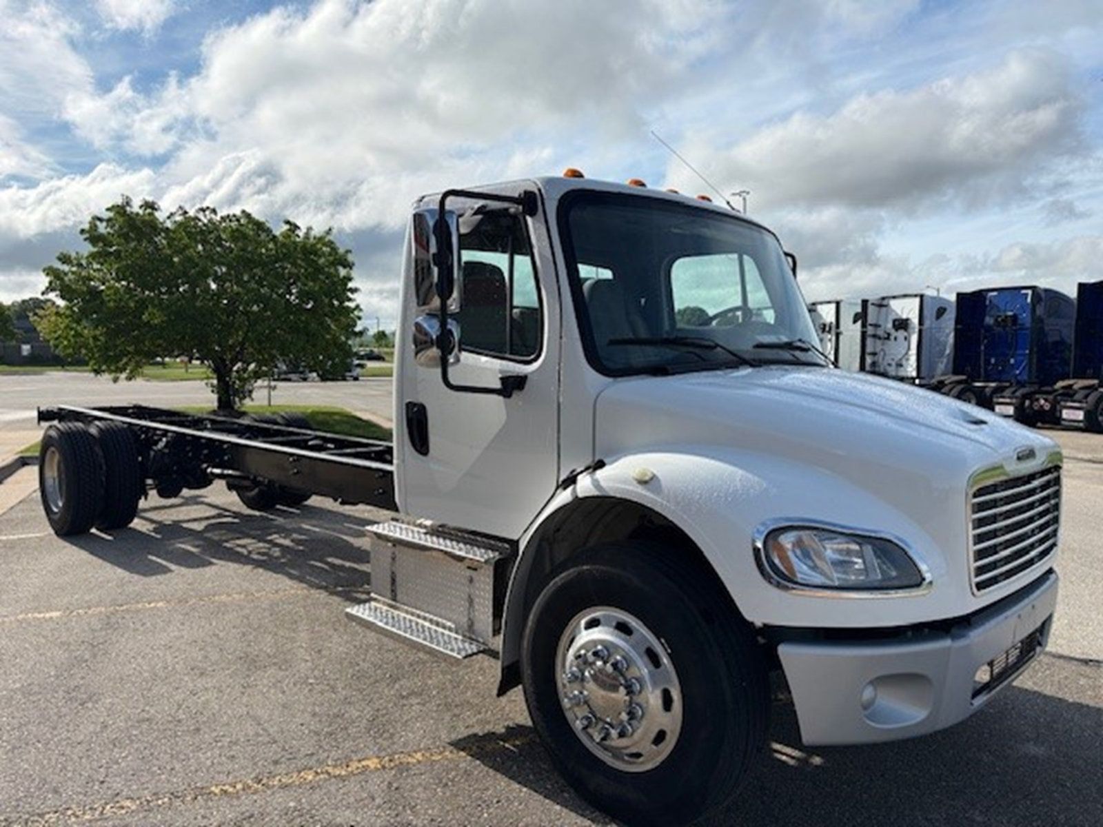 2020 Used FREIGHTLINER M2 M2106 at Premier Truck Group Serving U.S.A ...