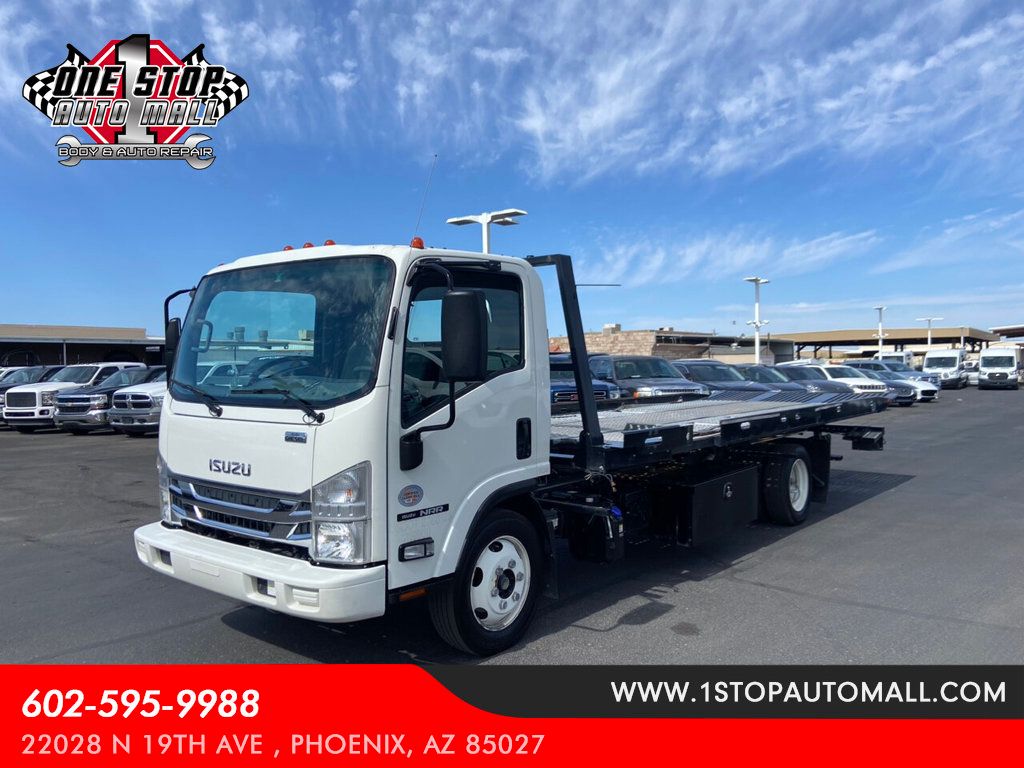 Isuzu Towing Truck