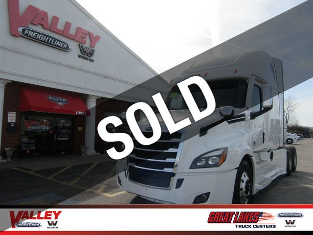 2021 Used Freightliner CASCADIA 126 RAISED ROOF SLEEPER at Valley ...