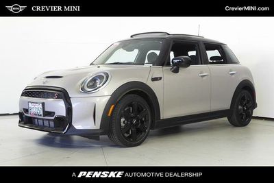 New & Used MINI® Dealership Santa Ana, CA - Crevier MINI