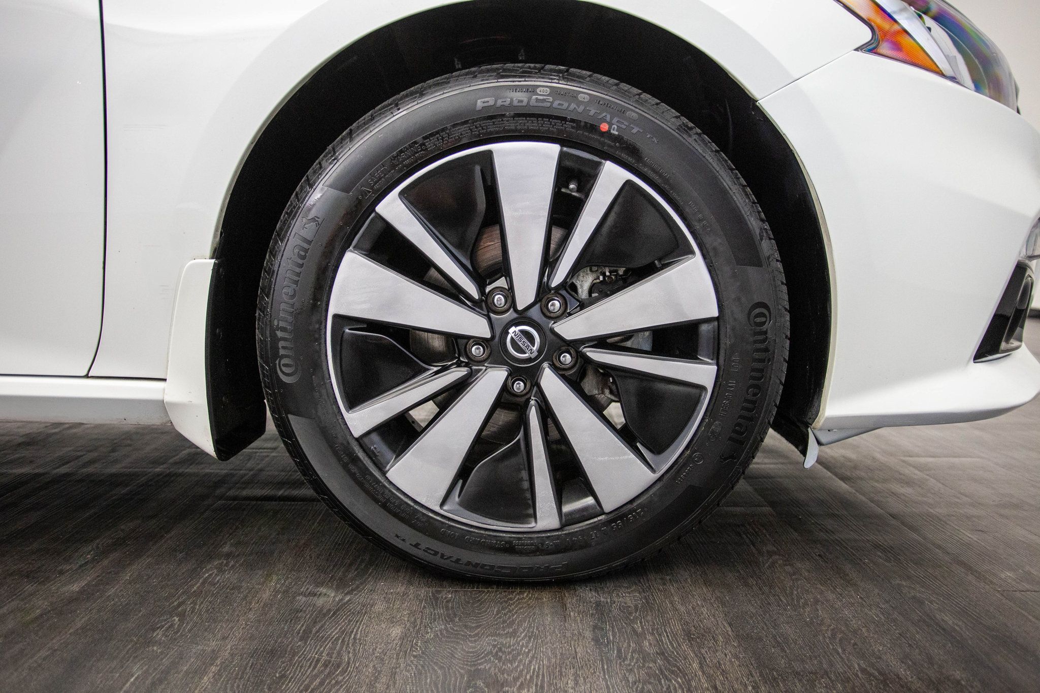 2022 Used Nissan Altima 2.5 SL AWD Sedan at Cosmo Motors Serving ...